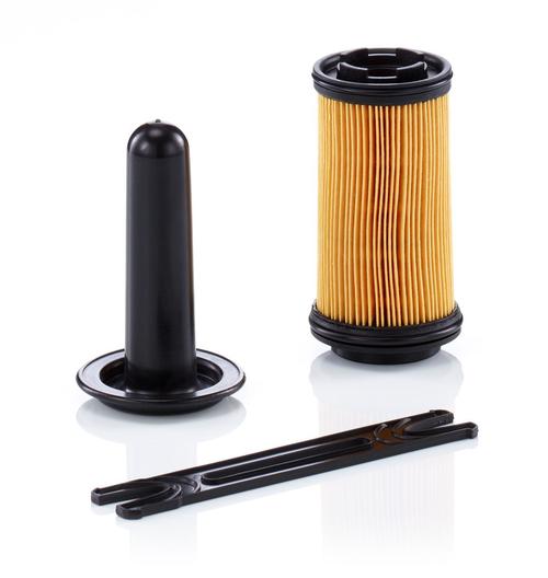 Schlepper-Teile » Shop MANN Kraftstofffilter Kit Ad Blue - New Holland ...
